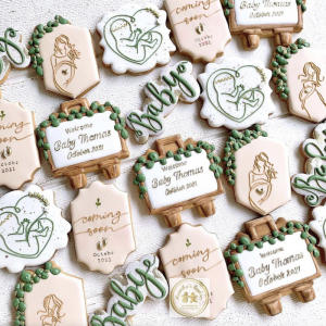29+ *Adorable* Pregnancy Announcement Cookies To Inspire You