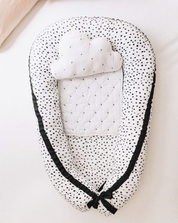 7+ DockATot Alternatives (+The Best DockATot Dupe!)