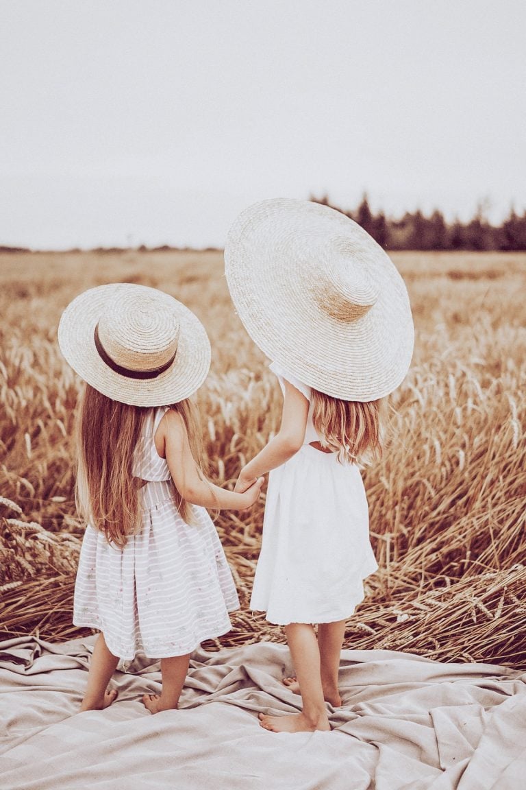 145+ *Strikingly Pretty* Earthy Girl Names (with Meanings) 2025