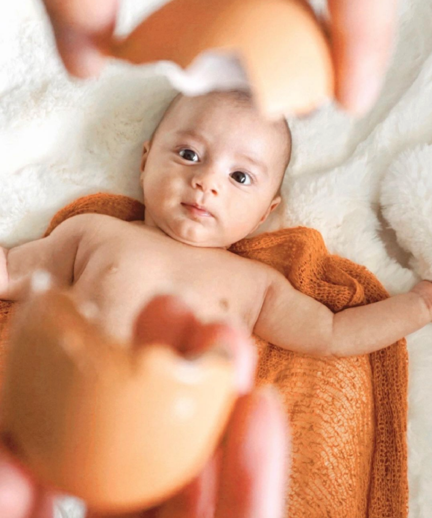 13+ Easy Baby's First Easter Picture Ideas (That You Can DIY)