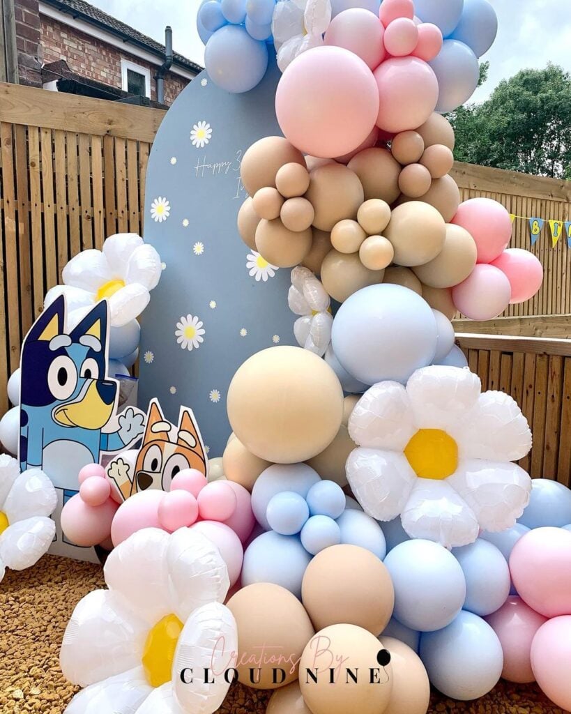 25+ *Amazing* Bluey Birthday Party Ideas (Your Kids Will Obsess Over)