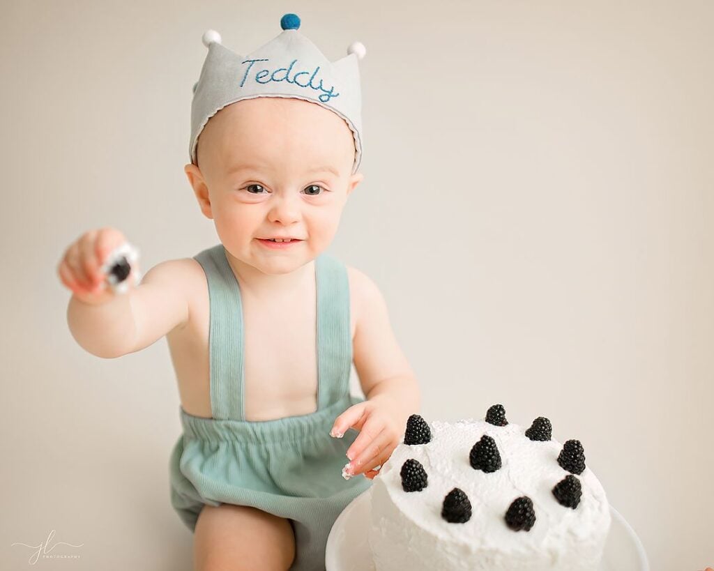 17+ *Gorgeous* First Birthday Photos (You'll Cherish Forever)
