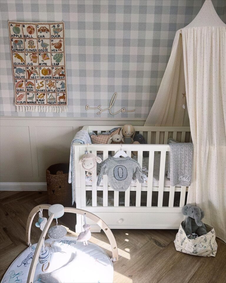 23+*Gorgeous* Gender Neutral Nurseries (2024's Top Designs)